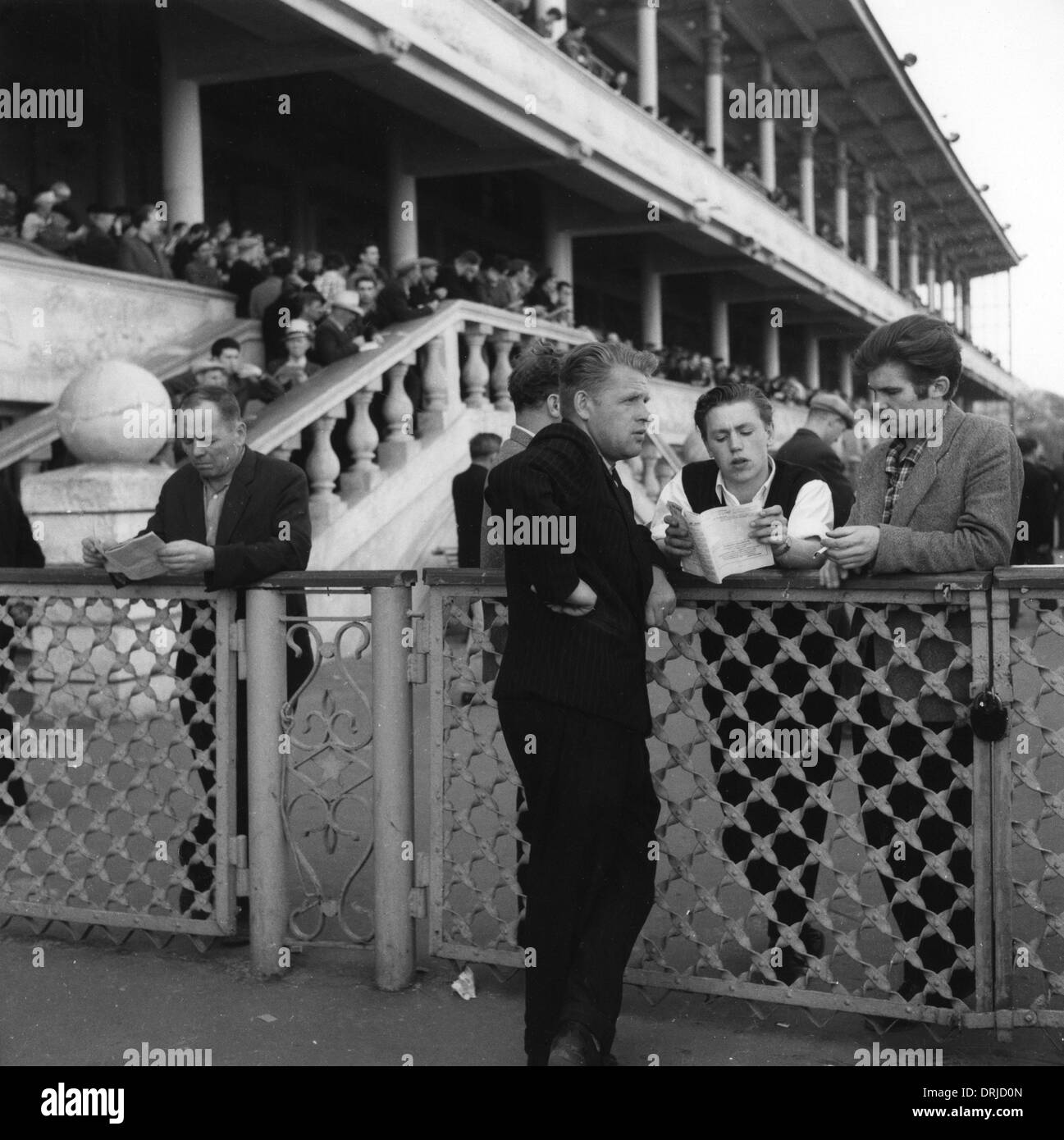 Reportage people Black and White Stock Photos & Images - Alamy