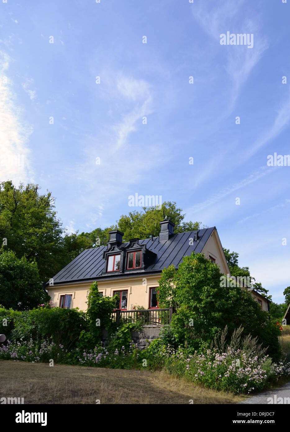 Scandinavia home house exterior hi-res stock photography and images - Alamy