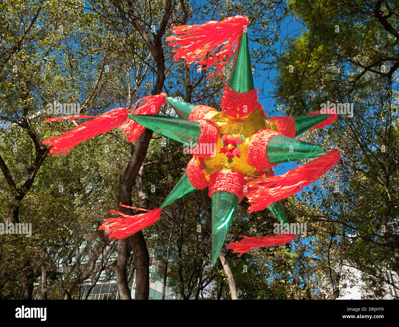 Pinata mexico christmas hi-res stock photography and images - Alamy