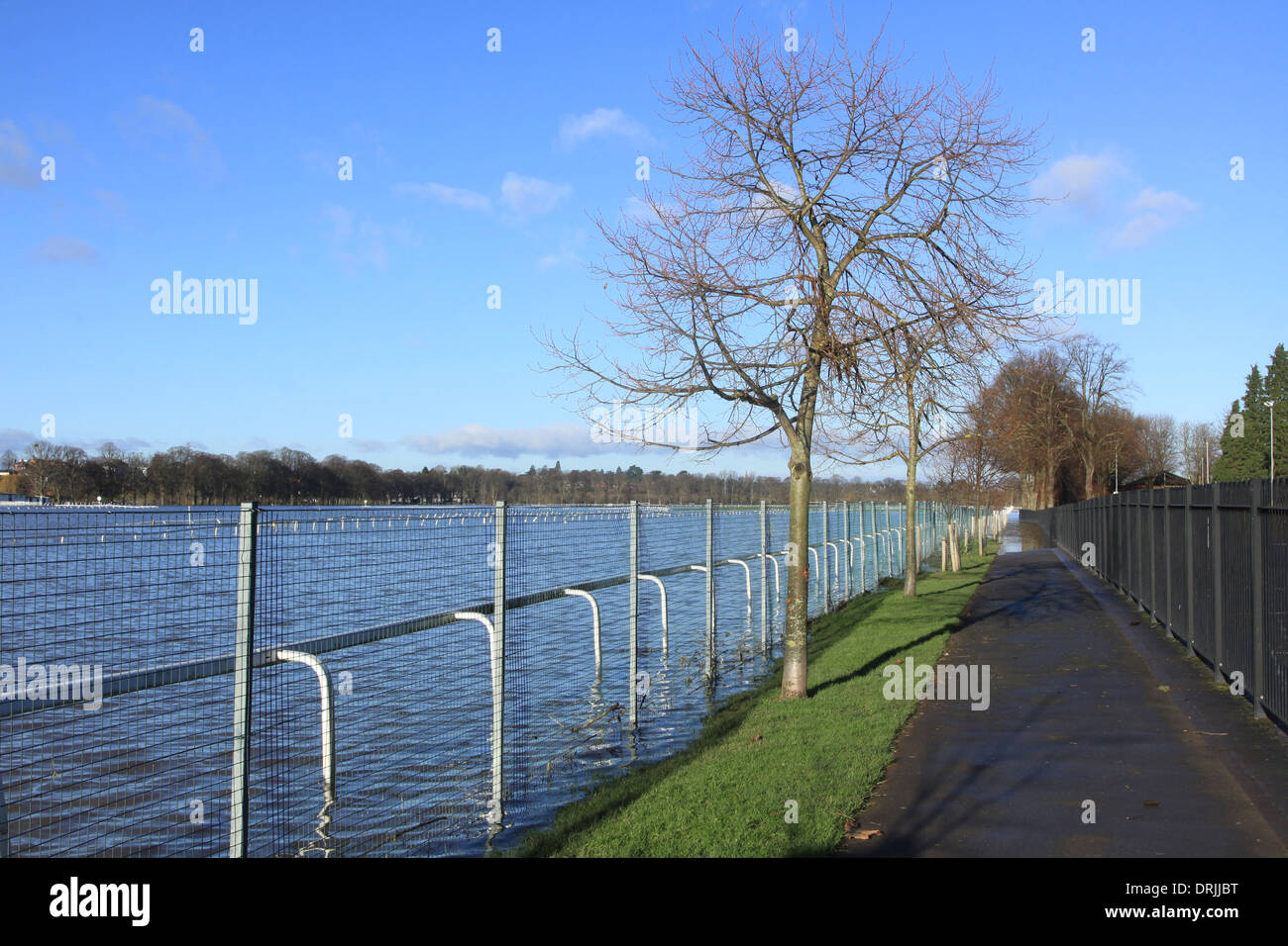 Worcester Flooding High Resolution Stock Photography and Images - Alamy