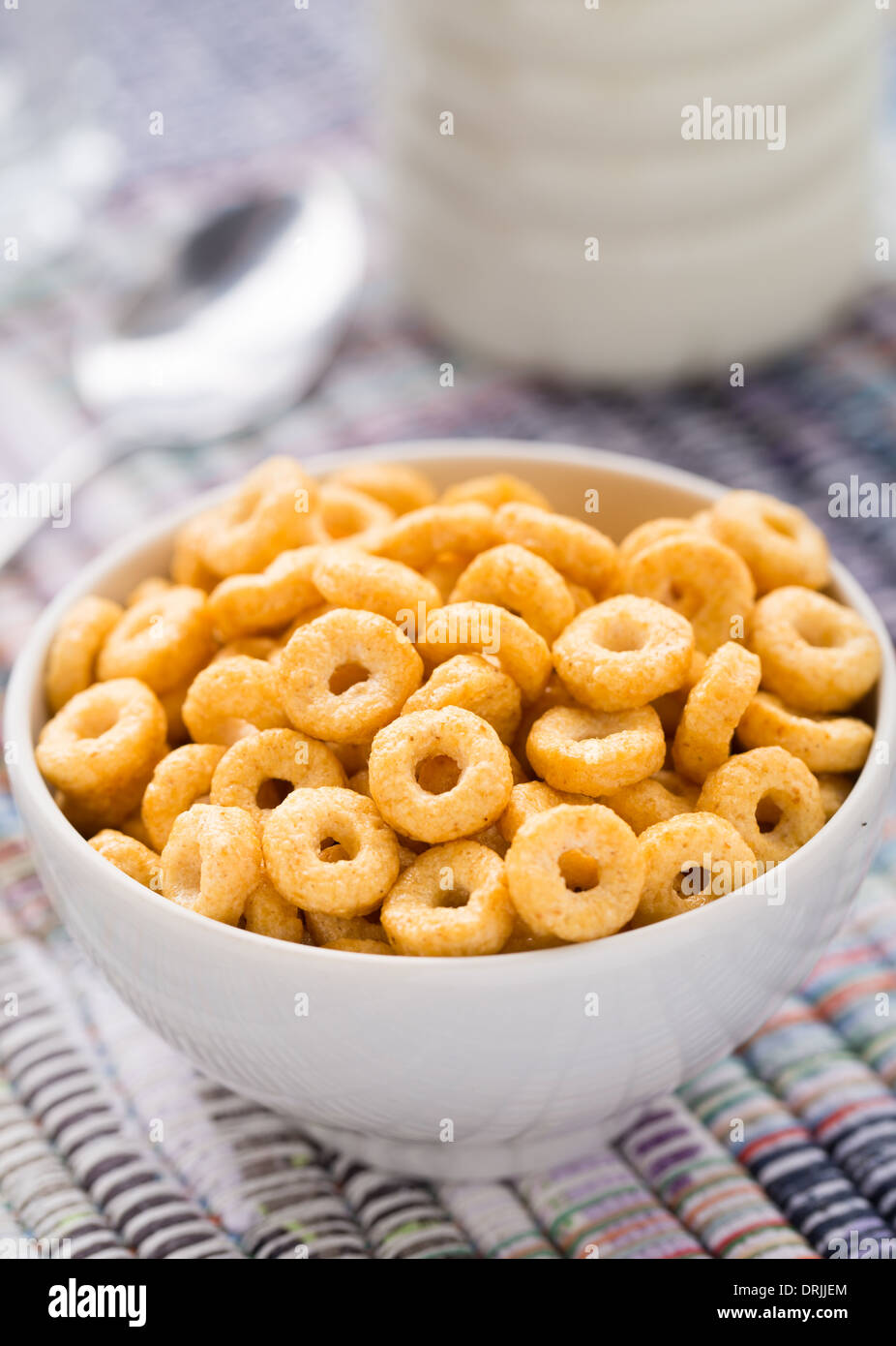 Bowl of honey corn rings Stock Photo - Alamy