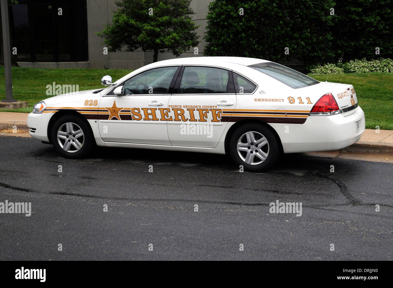 Cruiser prince georges county cop hi-res stock photography and images ...