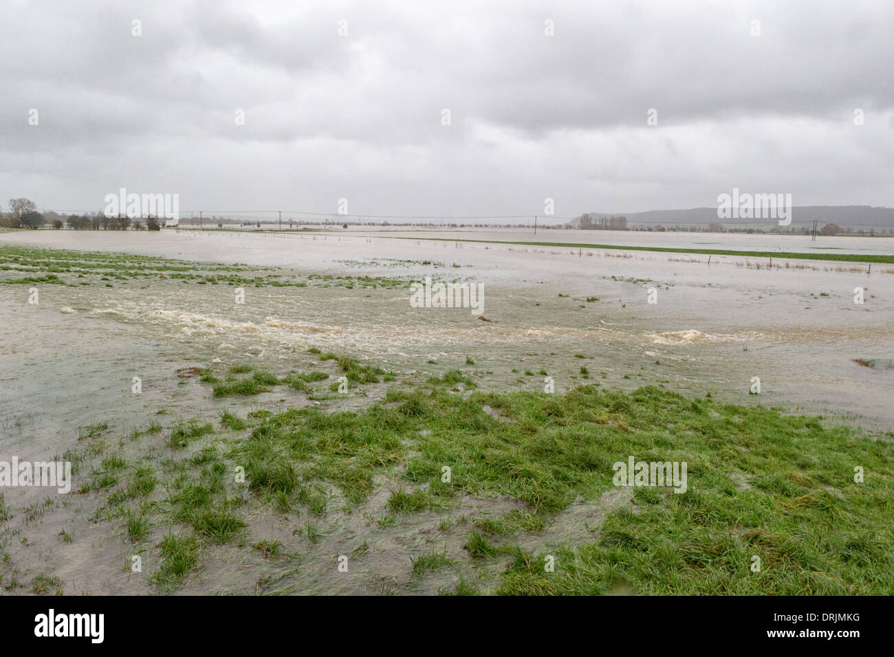 Flood levee hi-res stock photography and images - Alamy