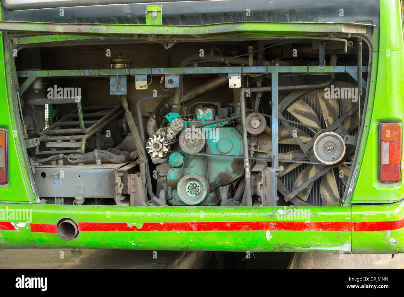 Bus engine hi-res stock photography and images - Alamy
