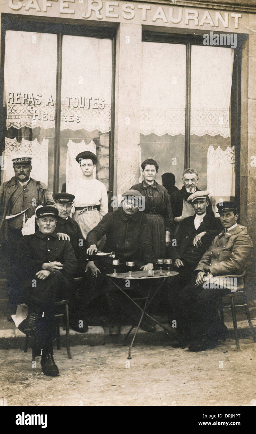 A typical French cafe Stock Photo - Alamy