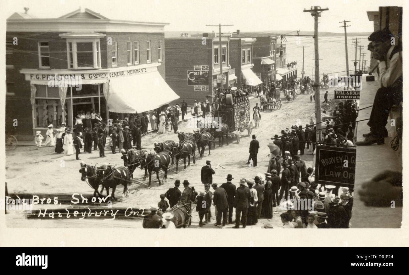 The Cole Bros. Circus arriving in town Haileybury Stock Photo - Alamy