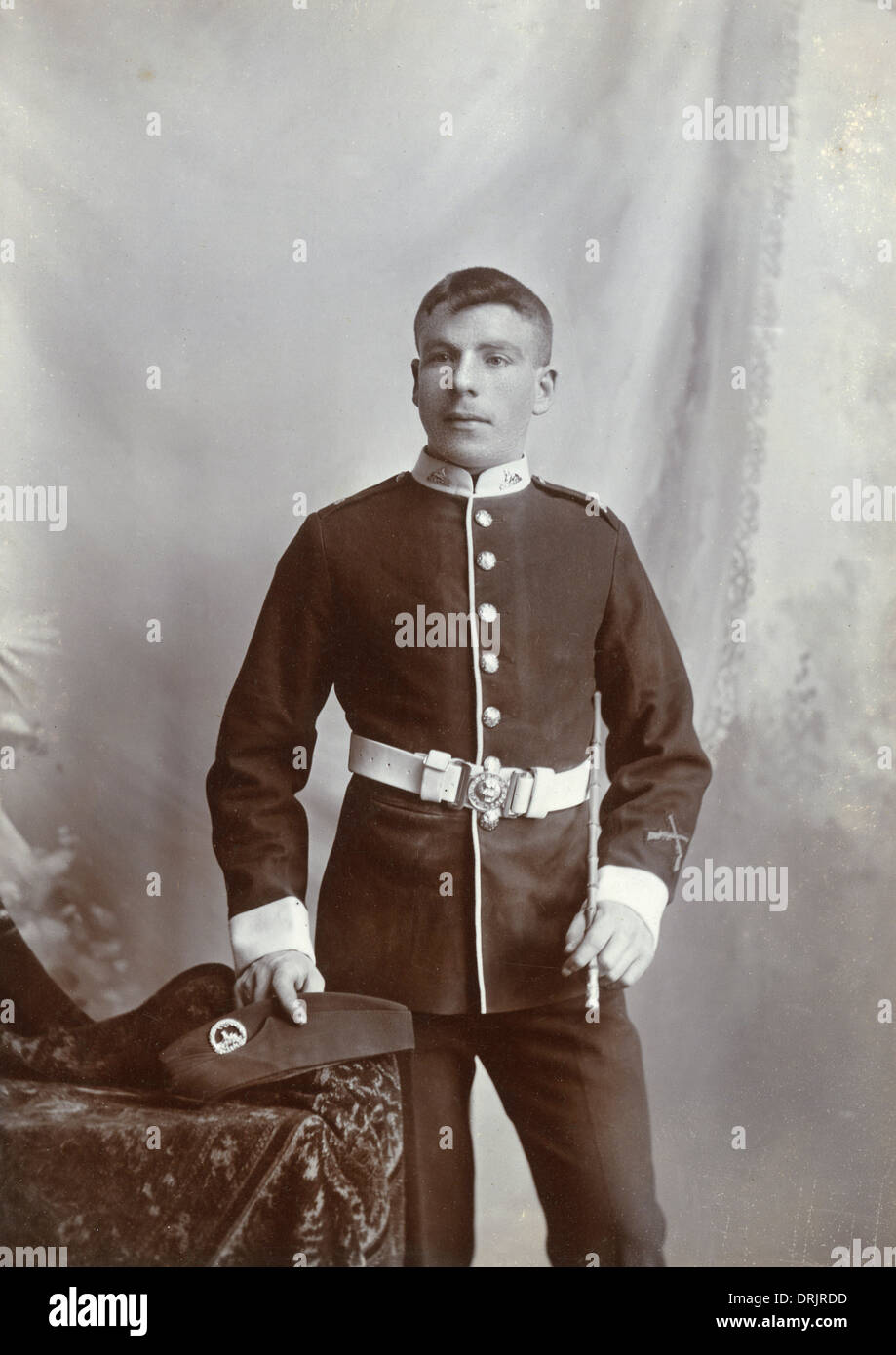 24th regiment foot soldiers uniform hi-res stock photography and images - Alamy