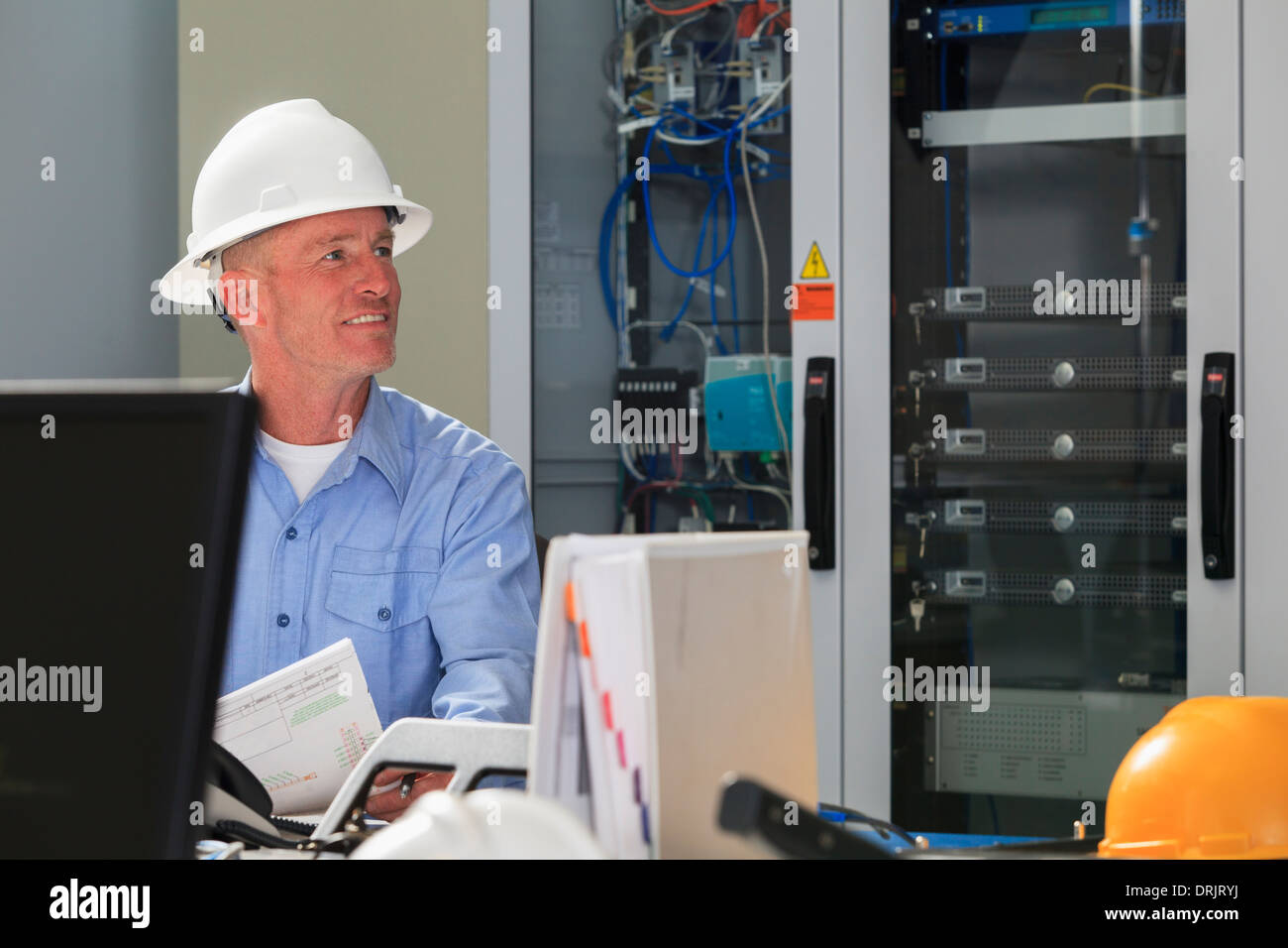 Electrical system engineer hi-res stock photography and images - Alamy