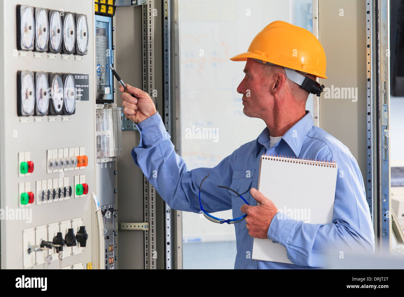Engineer file hi-res stock photography and images - Alamy