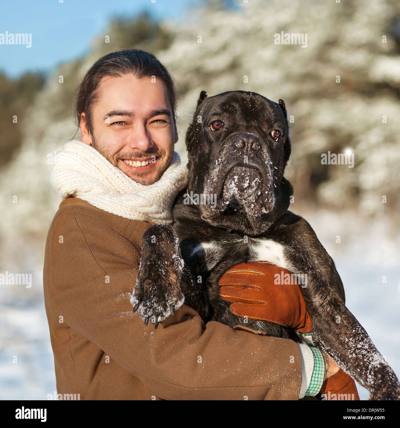Man and dog friendship forever Stock Photo - Alamy