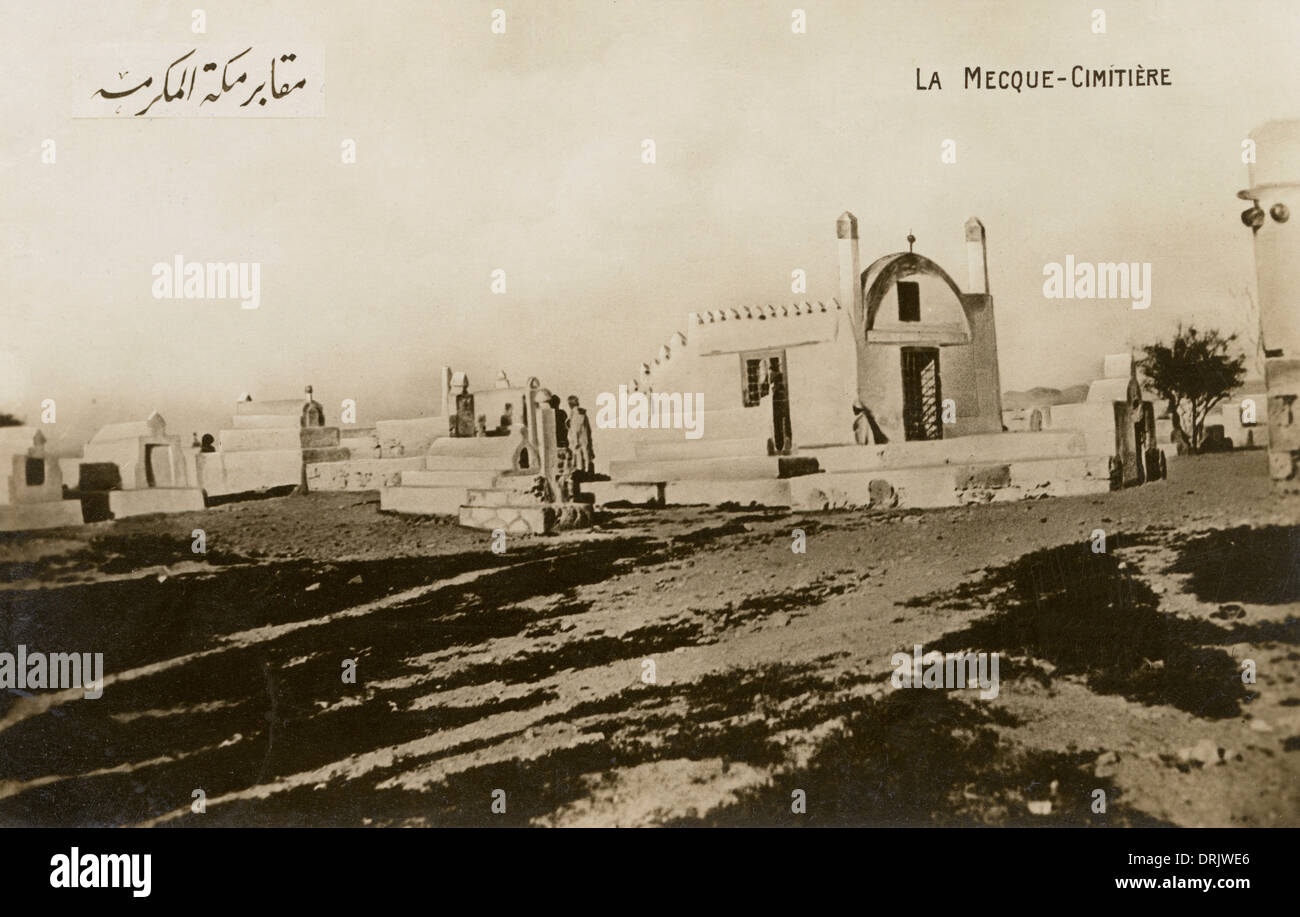 The cemetery at mecca hi-res stock photography and images - Alamy