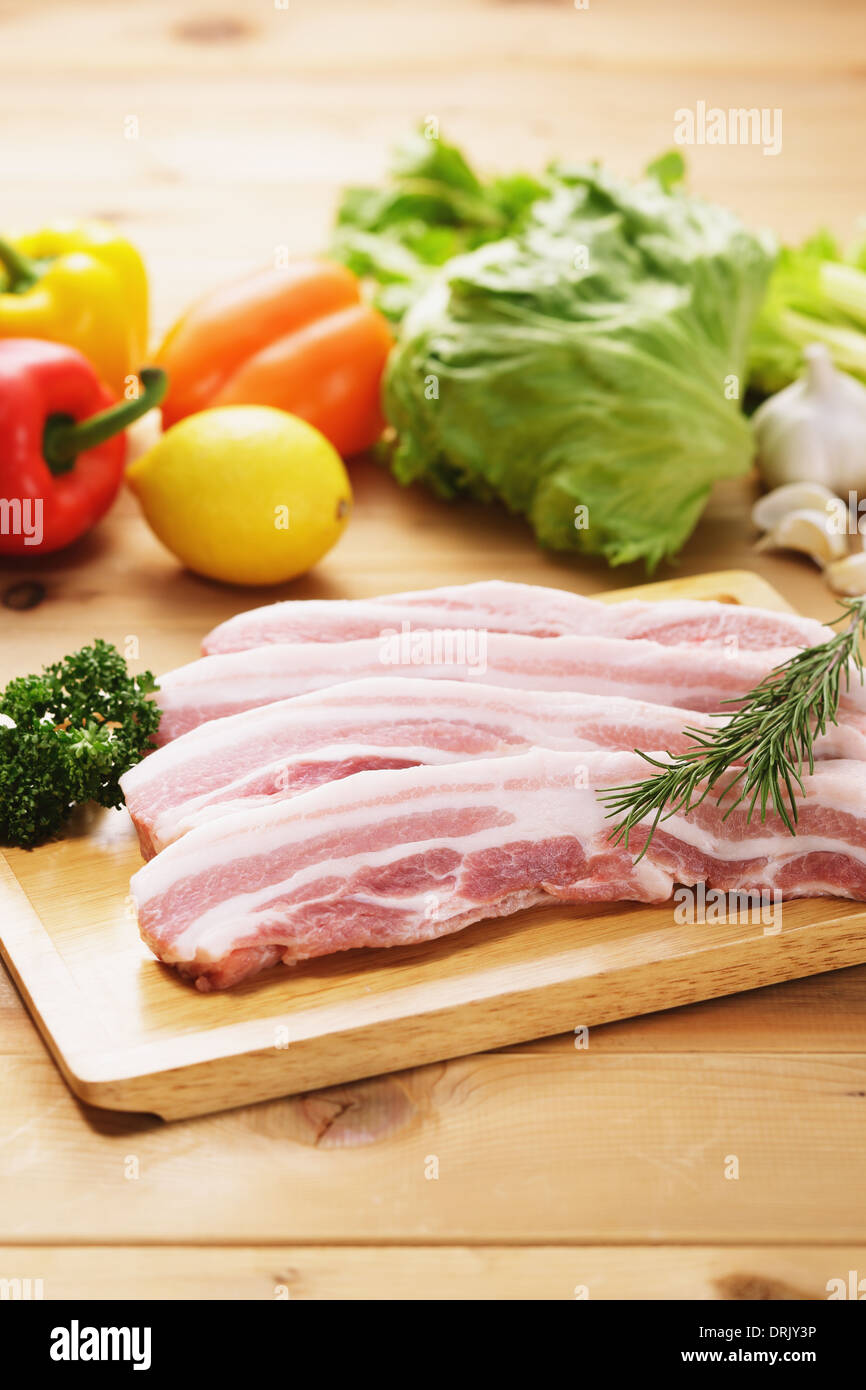 Meat with vegetables hi-res stock photography and images - Alamy