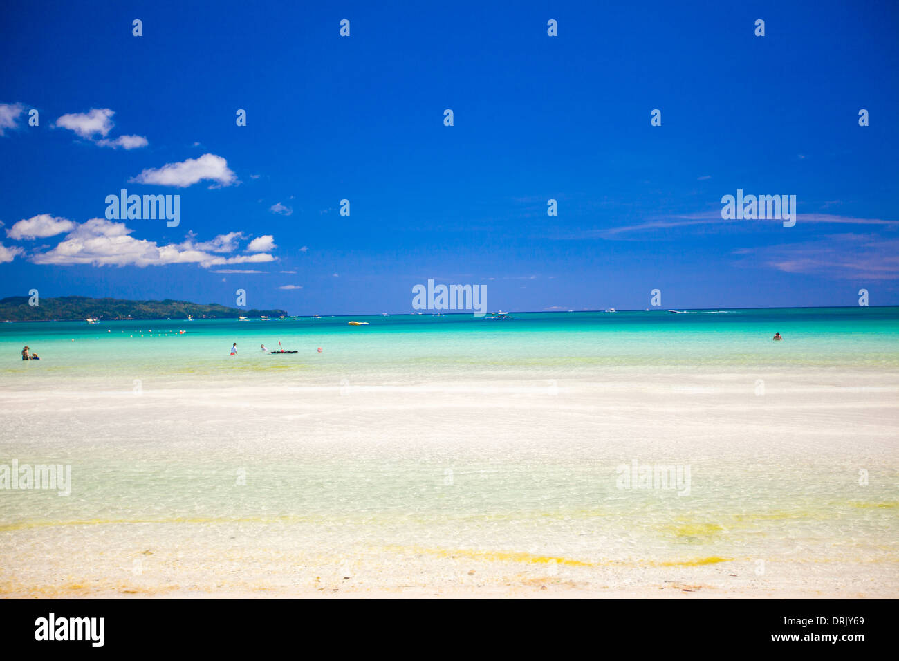 Perfect tropical beach with turquoise water and white sand beaches in ...