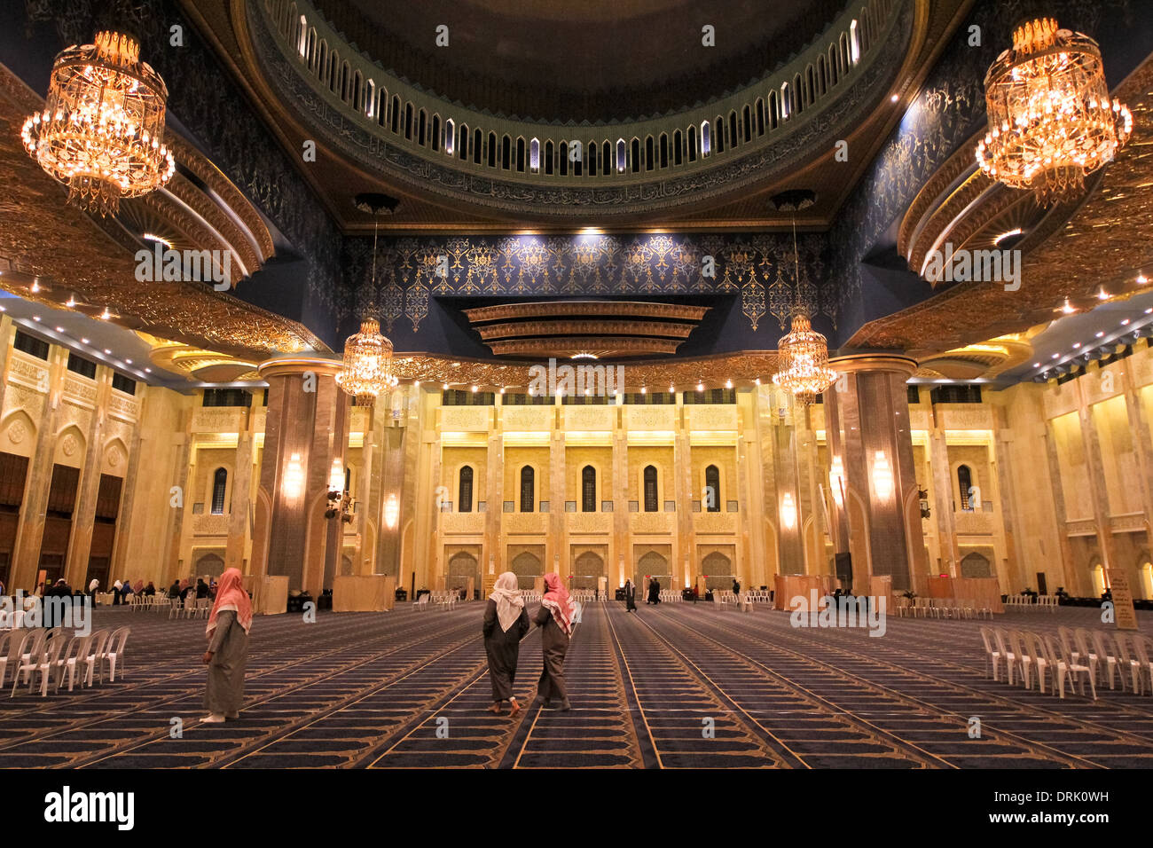 Grand Mosque of Kuwait inside Stock Photo - Alamy