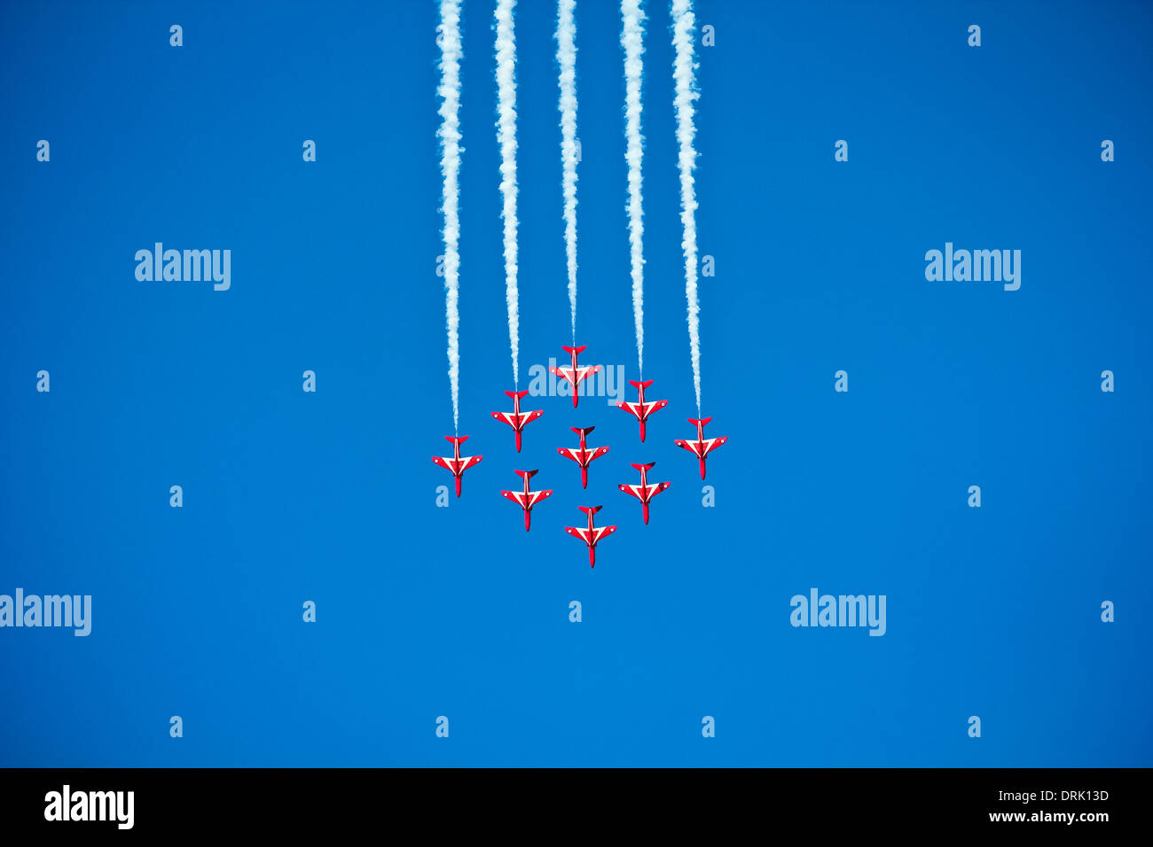 Raf red arrows hi-res stock photography and images - Alamy
