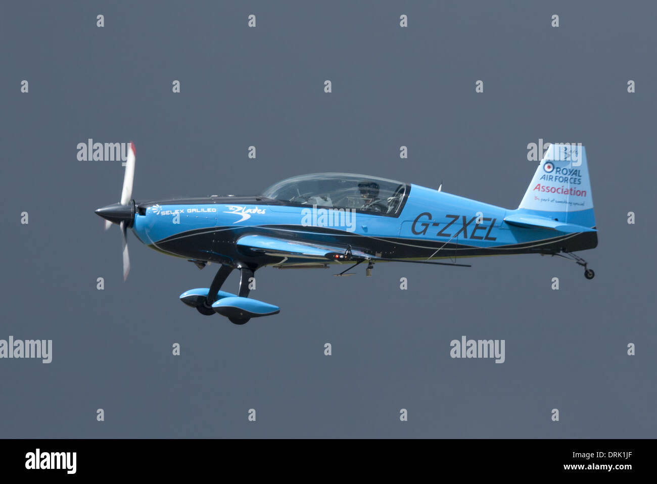 Extra aerobatic aircraft hi-res stock photography and images - Alamy