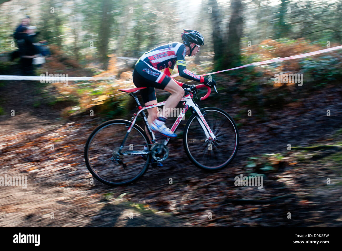 Cross race hi-res stock photography and images - Alamy