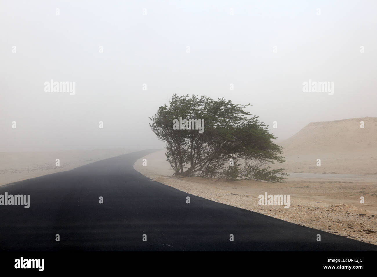 Sandstorm hi-res stock photography and images - Alamy