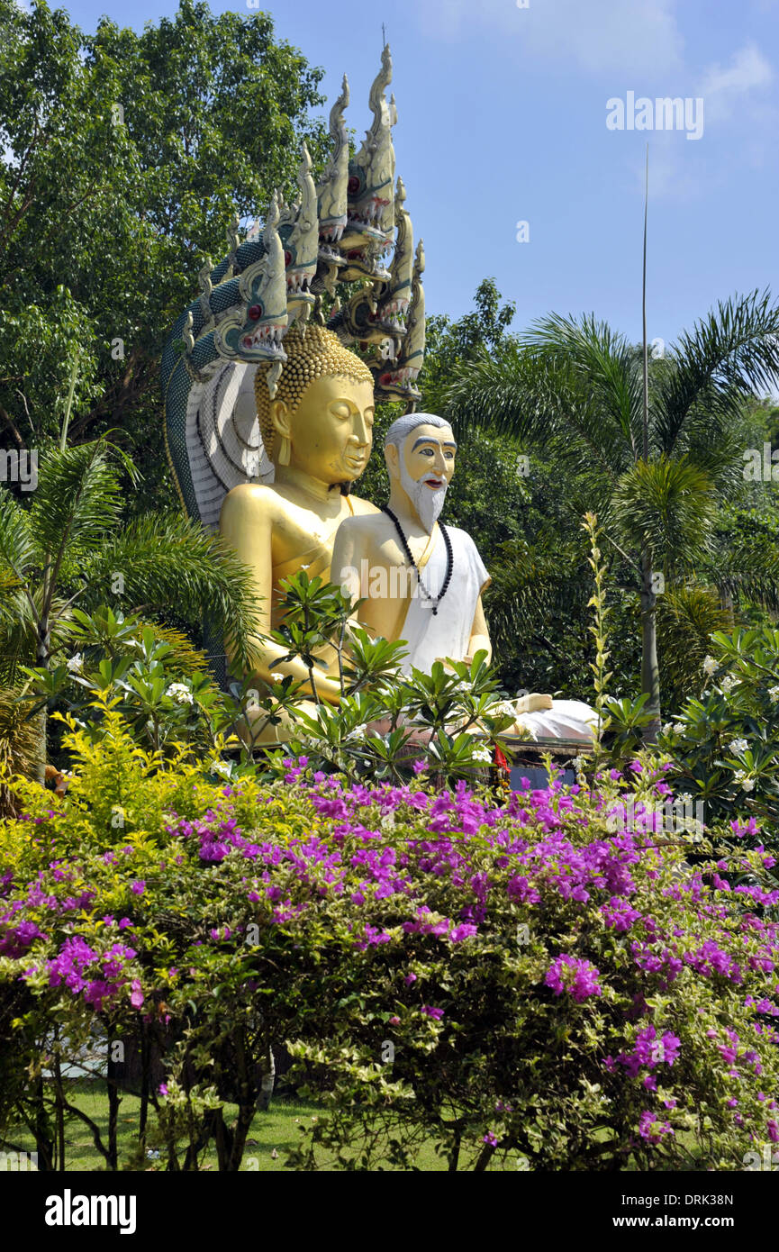 Seven headed naga hi-res stock photography and images - Alamy