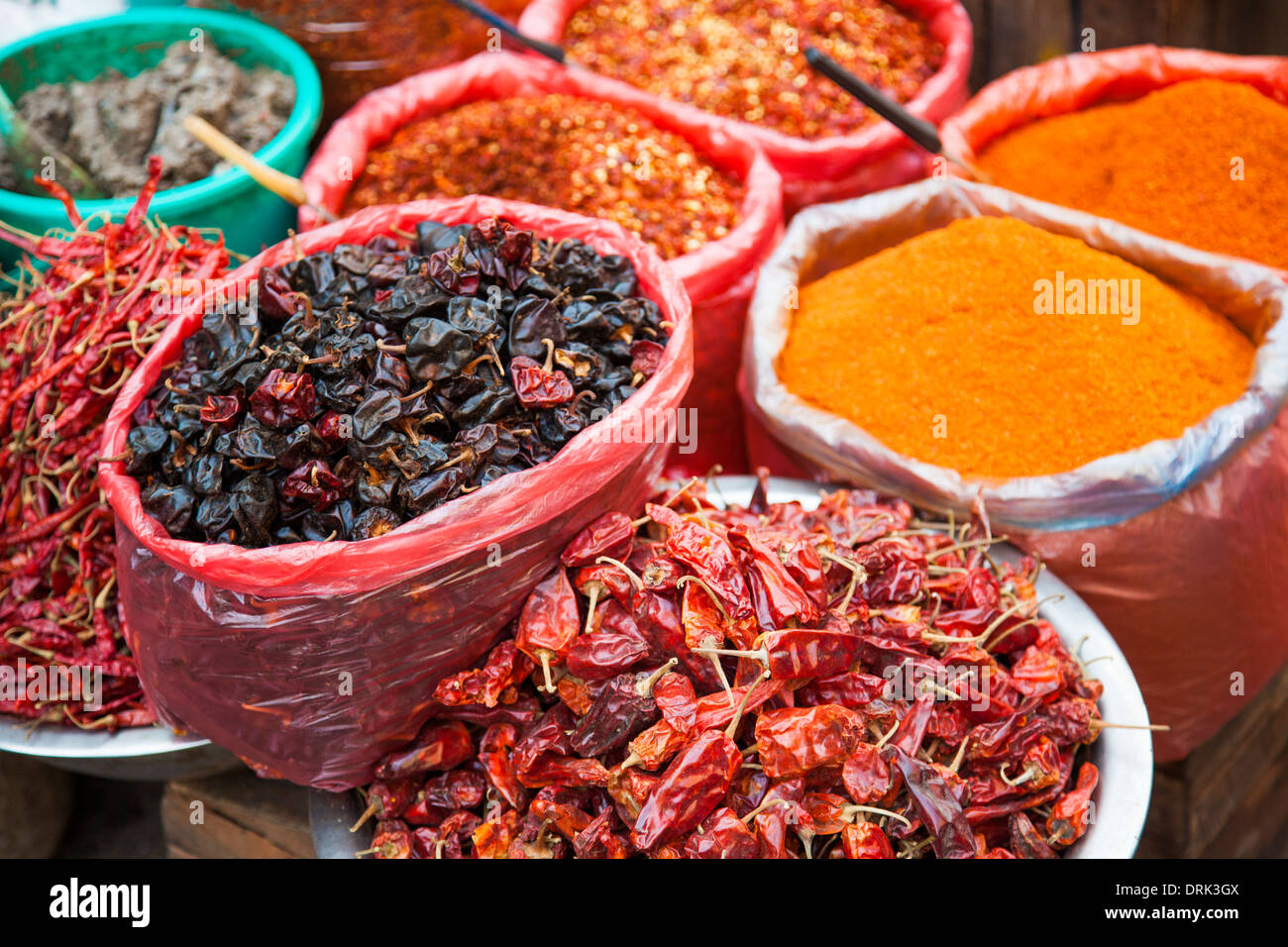 Burmese chili powder hi-res stock photography and images - Alamy