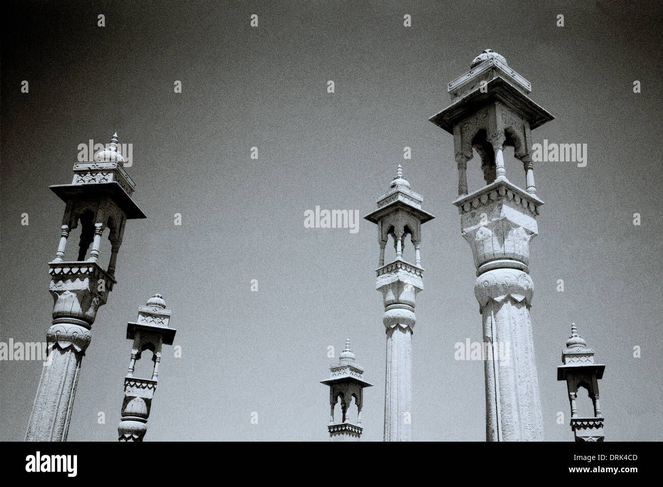 Indian street light hi-res stock photography and images - Alamy