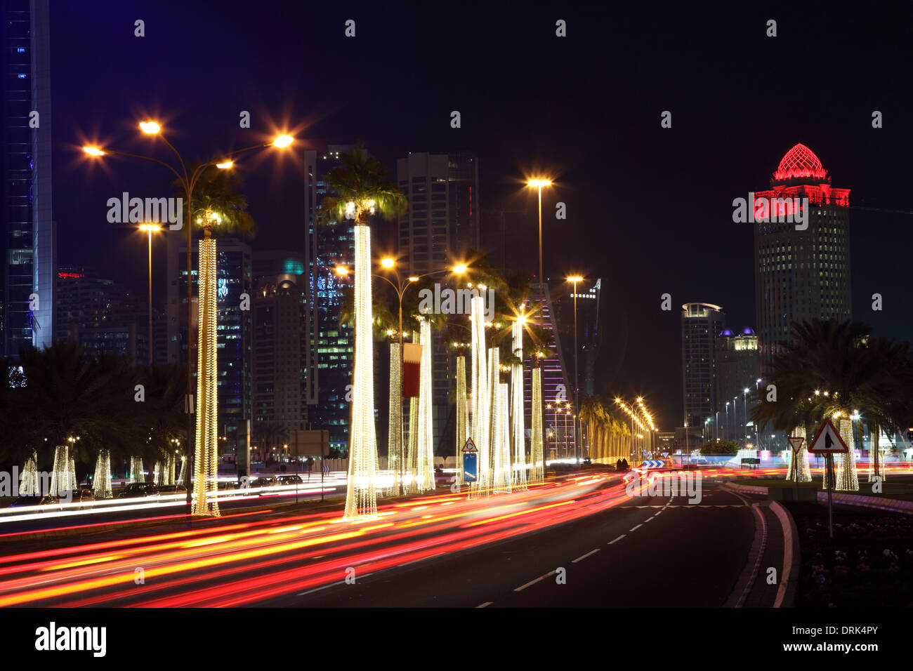 Doha street lights hi-res stock photography and images - Alamy
