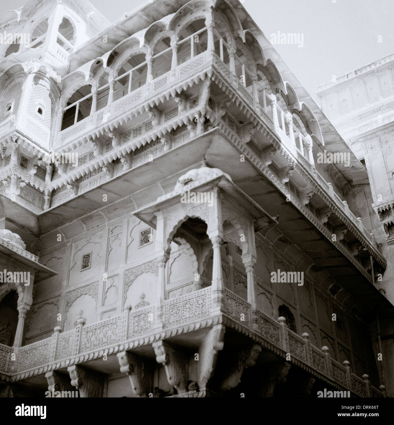Indian building hi-res stock photography and images - Alamy