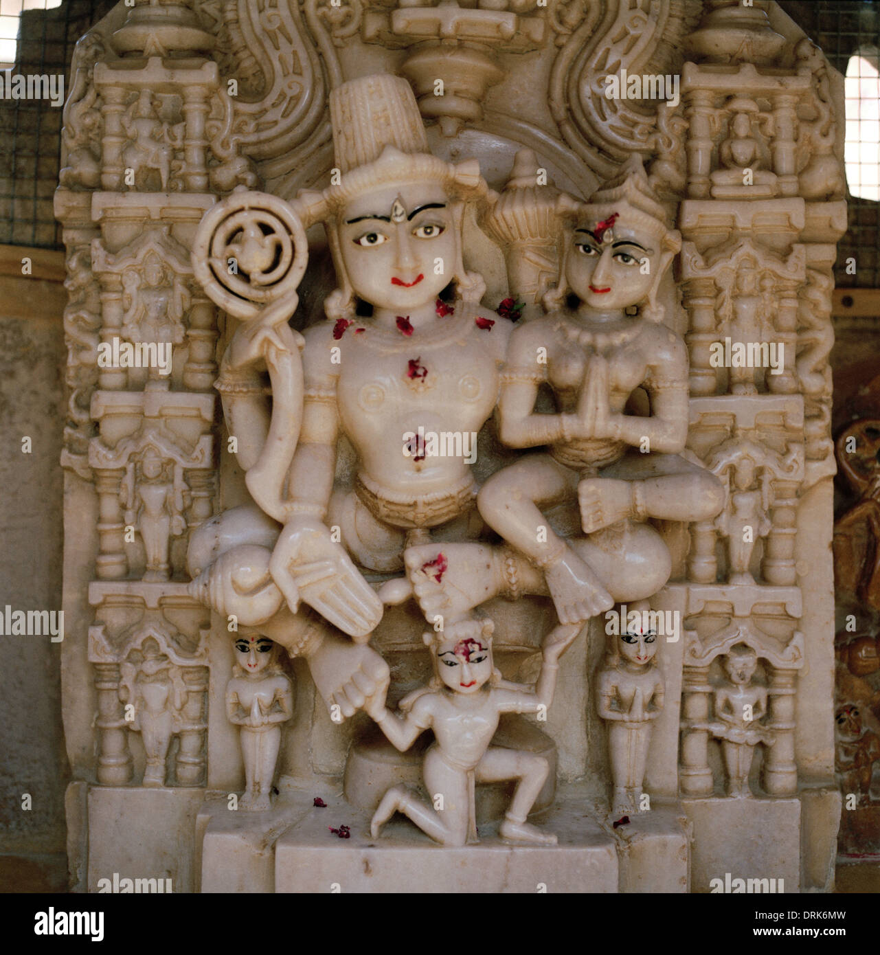 Jain temple jainism temple temples hi-res stock photography and images ...