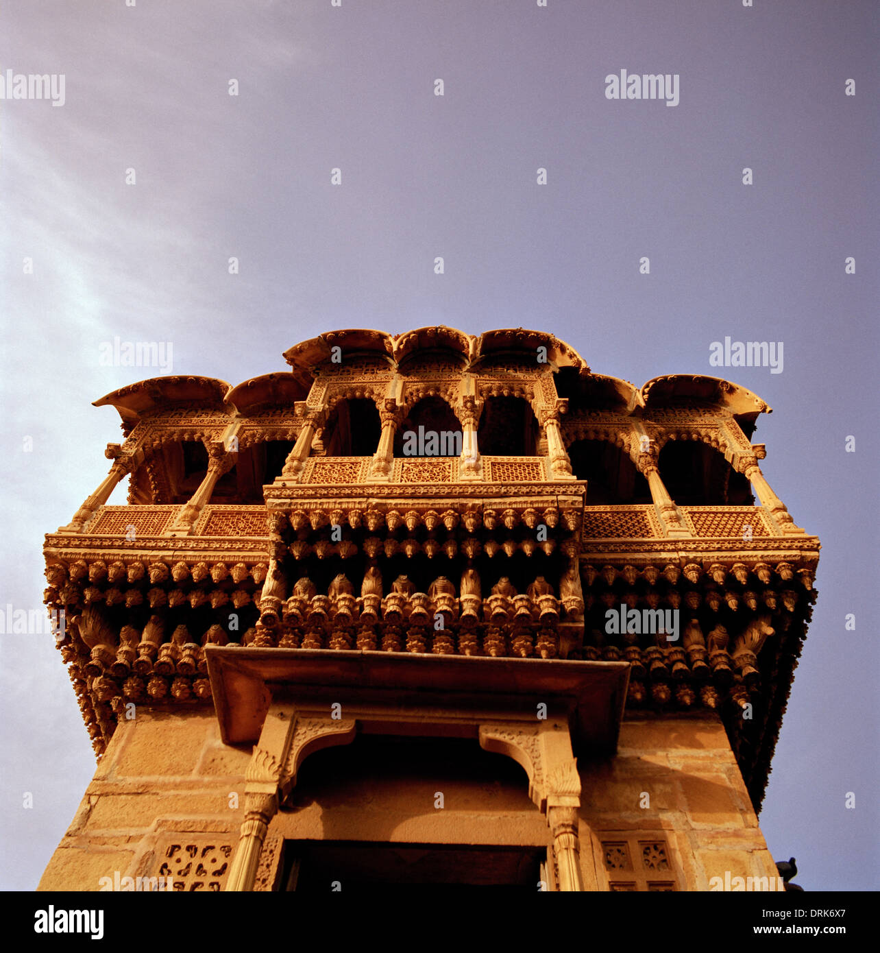 Jaisalmer havelis architecture buildings hi-res stock photography and ...