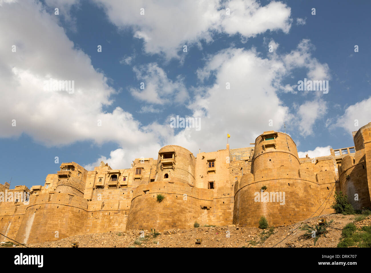 Jaisalmer fort in the Thar desert of Rajasthan, India Stock Photo - Alamy