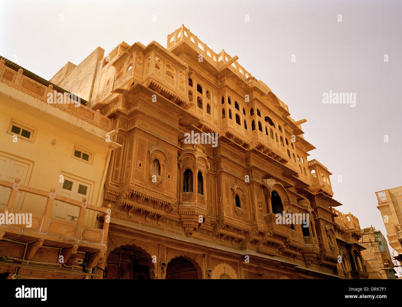 Haveli architecture hi-res stock photography and images - Alamy
