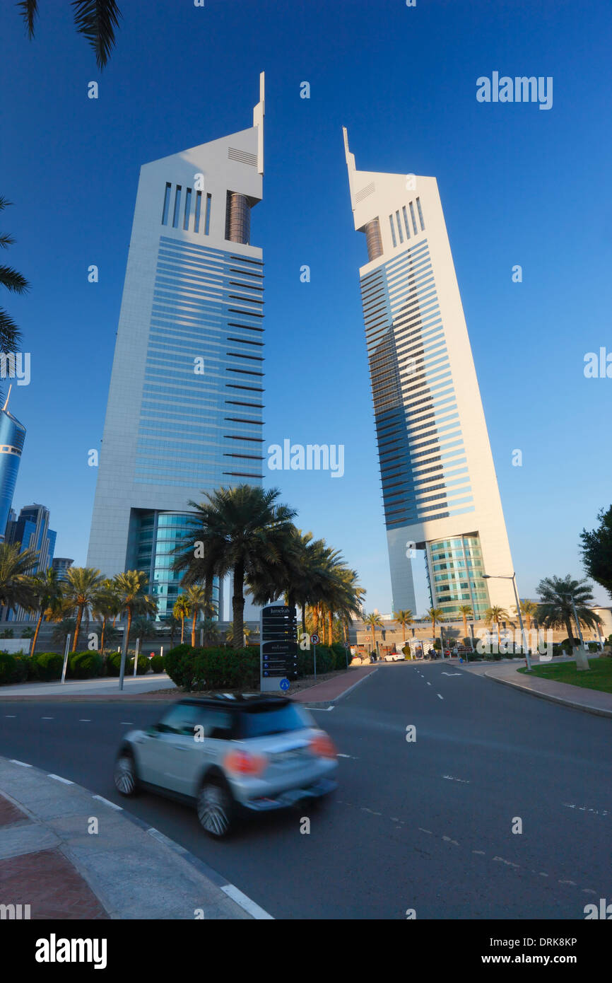 Dubai architecture towers hi-res stock photography and images - Alamy