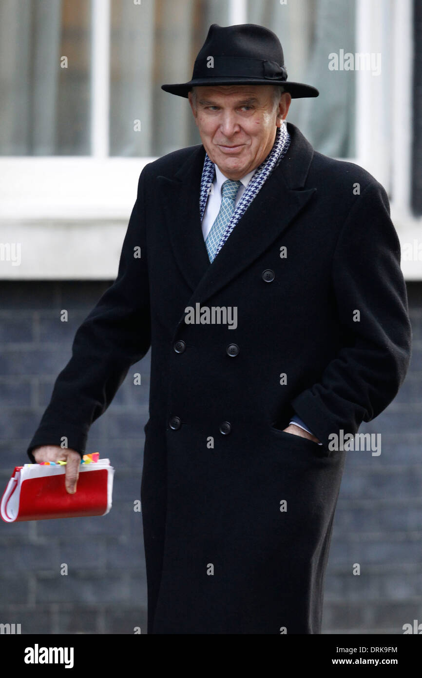 weekly cabinet meeting at No:10 Downing Street Stock Photo - Alamy