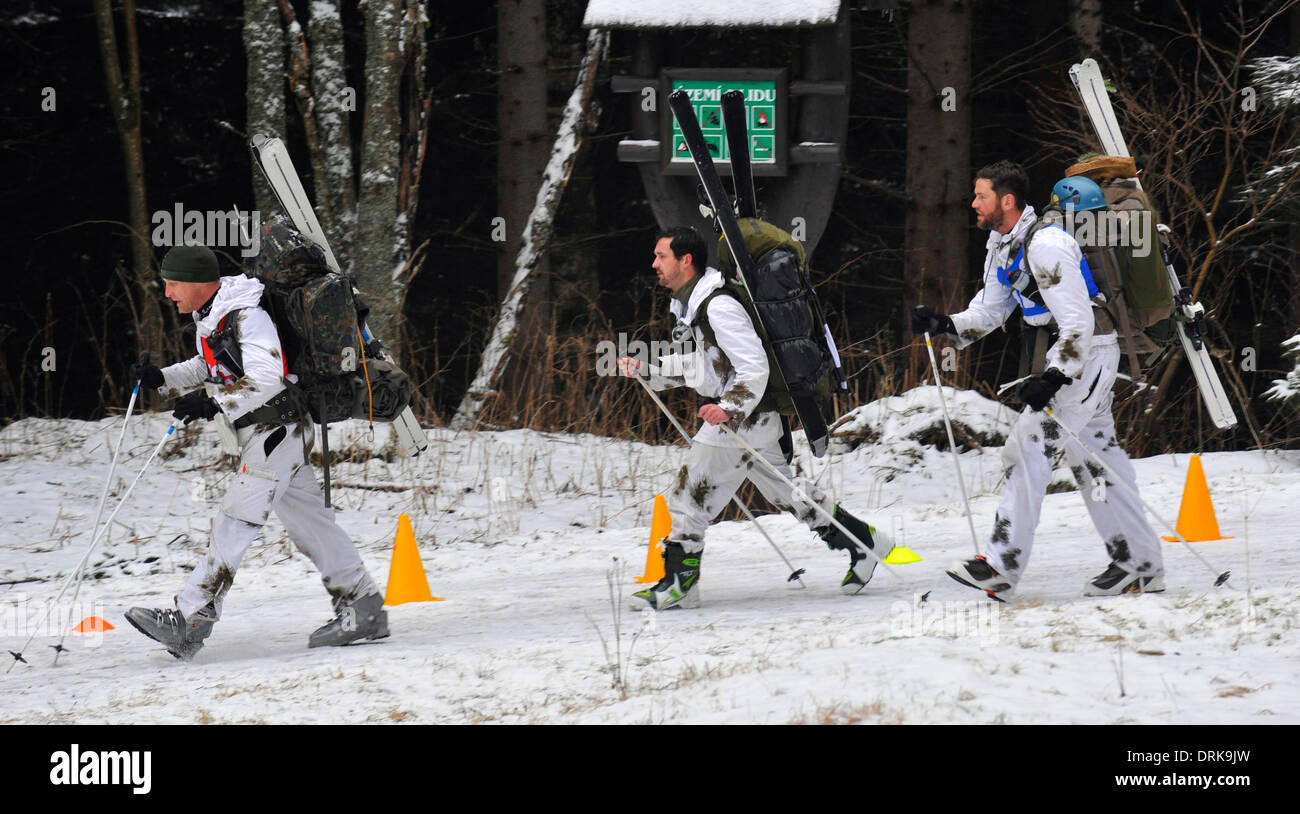 Infantry competition hi-res stock photography and images - Alamy