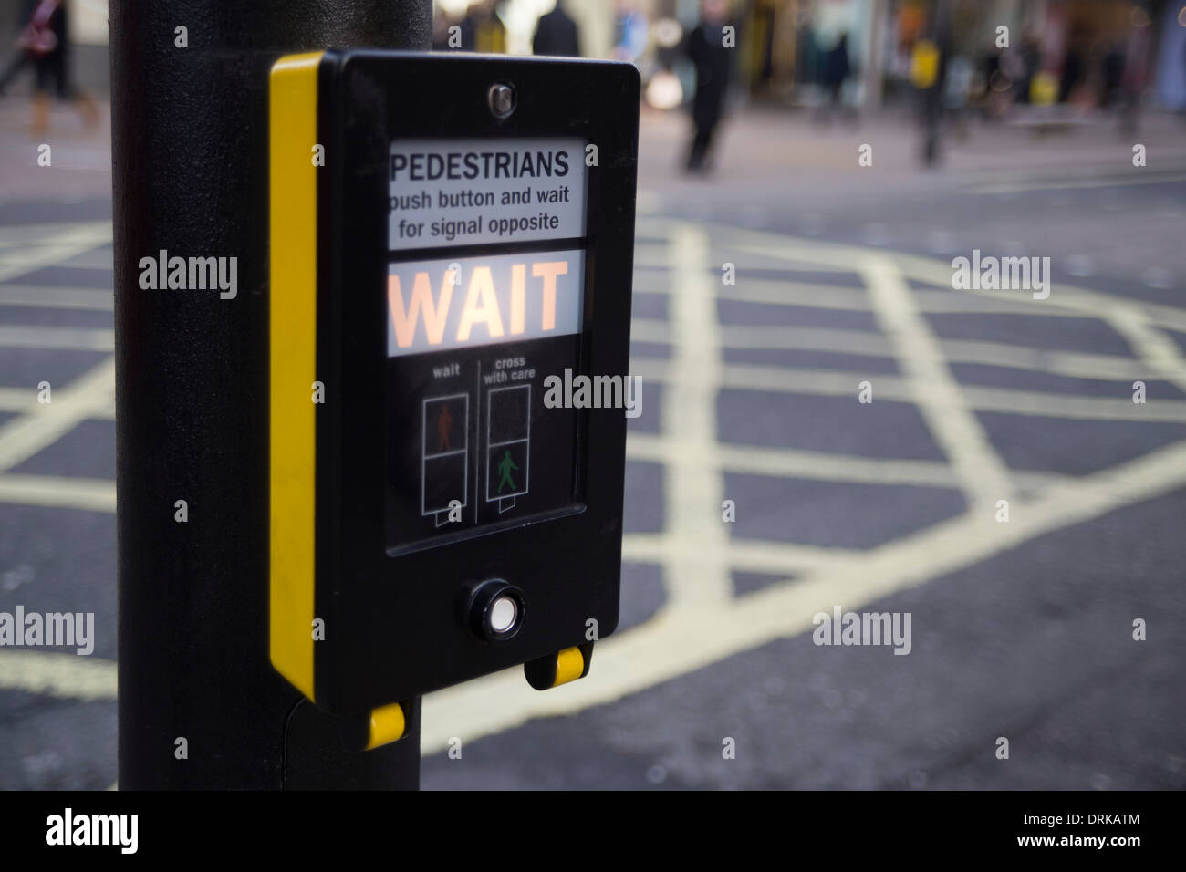 Illuminated wait sign at pedestrian crossing, London Stock Photo - Alamy