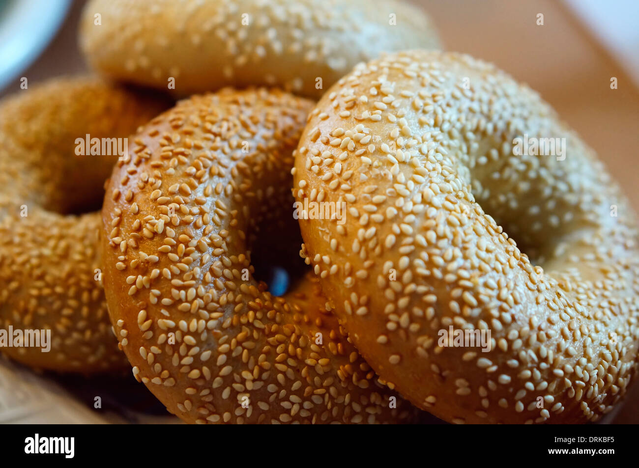Four sesame bagels hi-res stock photography and images - Alamy