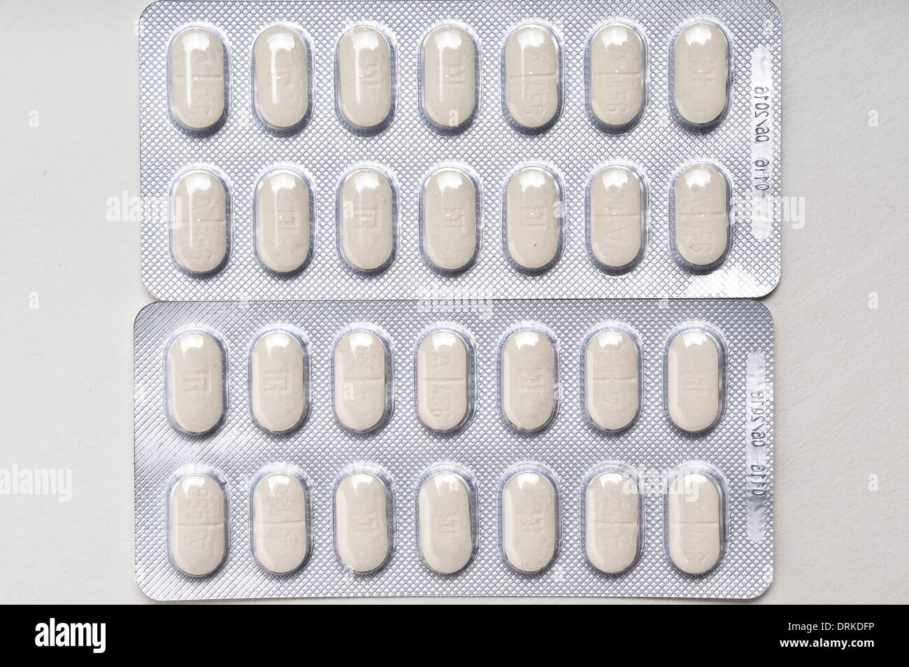 Naproxen tablets used to treat arthritis Stock Photo - Alamy