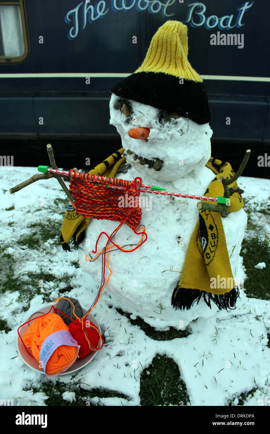 Kevin the knitting snowman created by the crew of the Wool boat in ...
