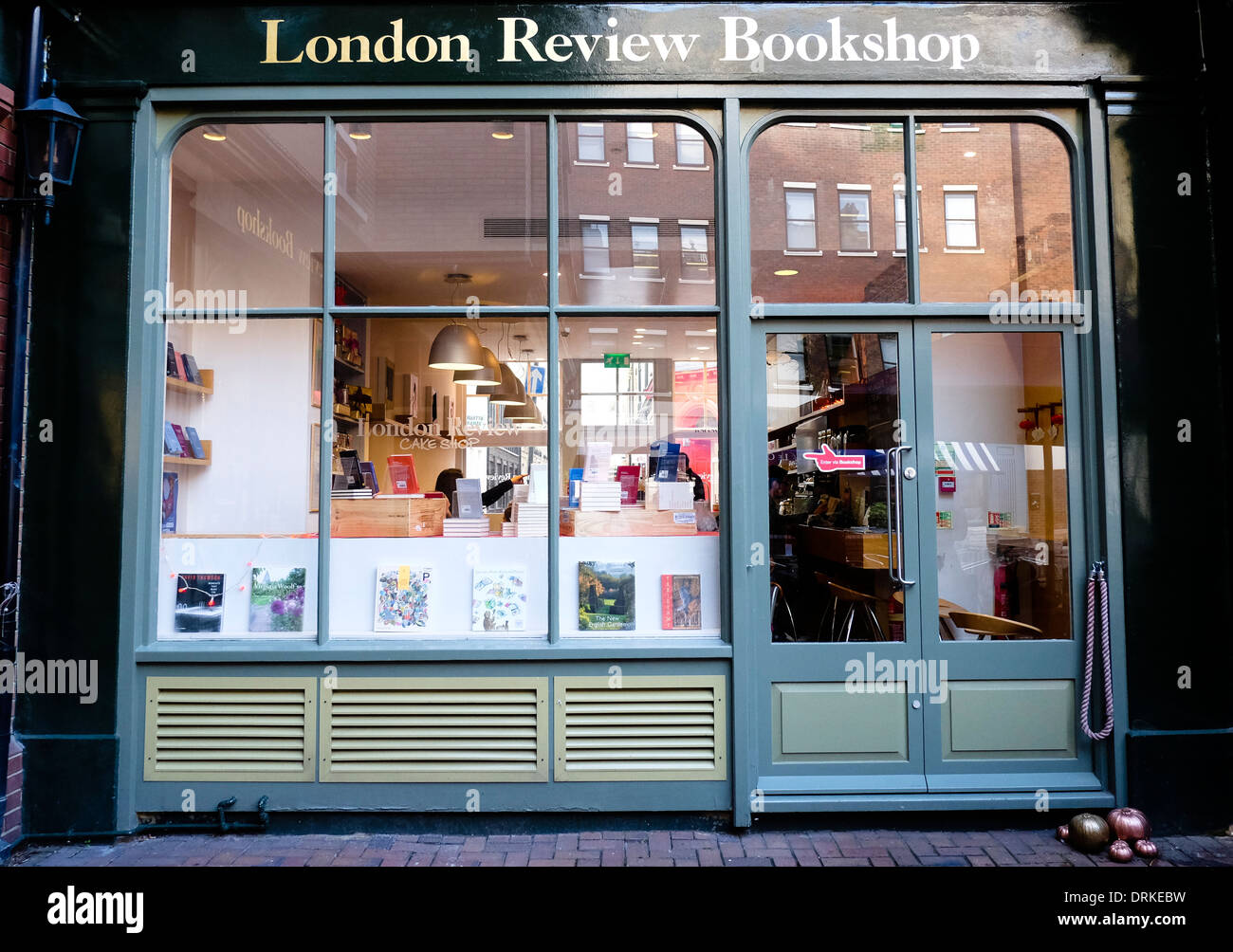Lrb bookshop london hi-res stock photography and images - Alamy