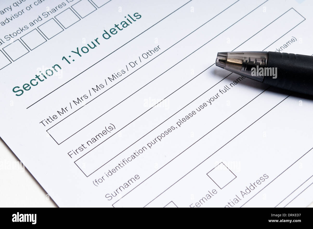 Pen application form hi-res stock photography and images - Alamy
