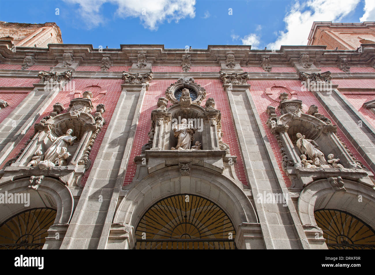 Madrid baroque architecture hi-res stock photography and images - Alamy