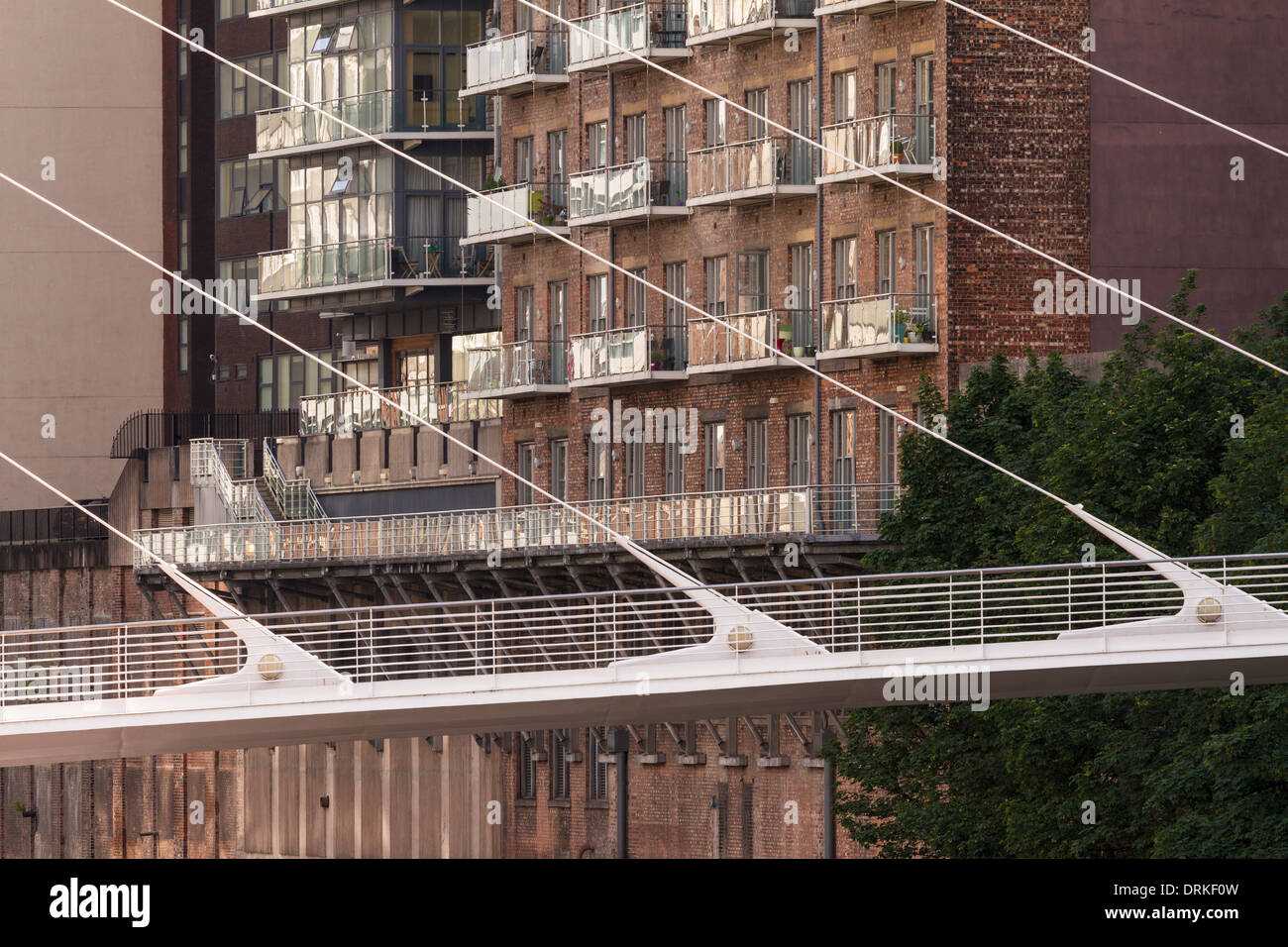 Trinity Bridge riverside apartments, Spinningfields, Manchester ...