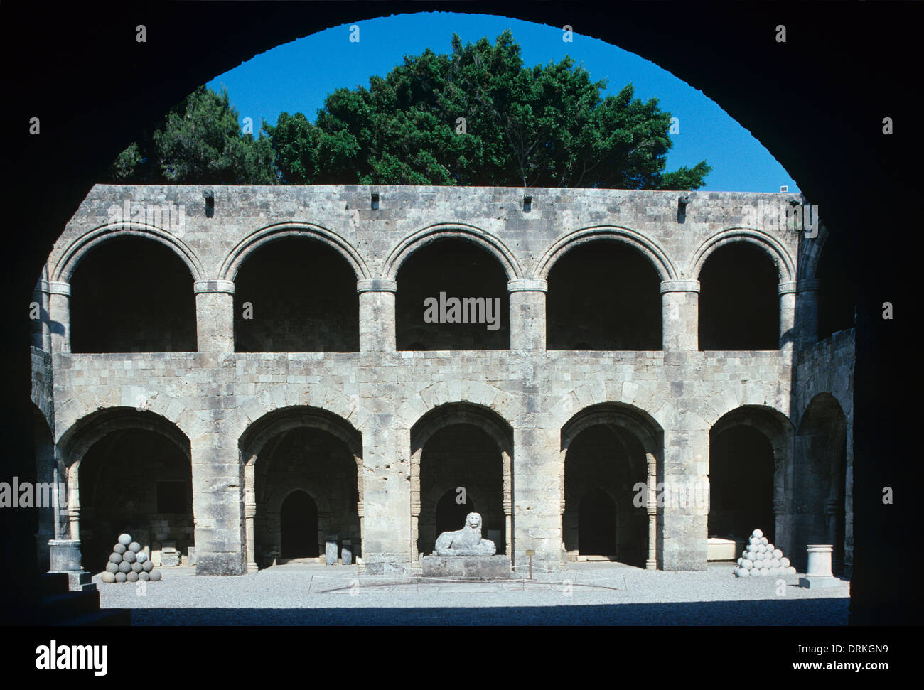 Knights hospital hi-res stock photography and images - Alamy