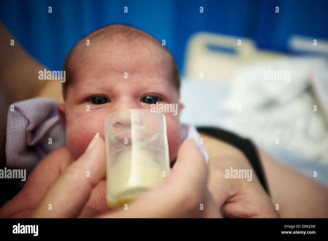 New born feed hi-res stock photography and images - Alamy
