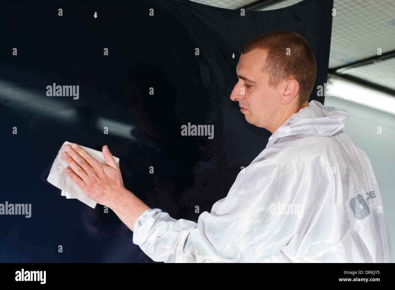 Paint chamber hi-res stock photography and images - Alamy