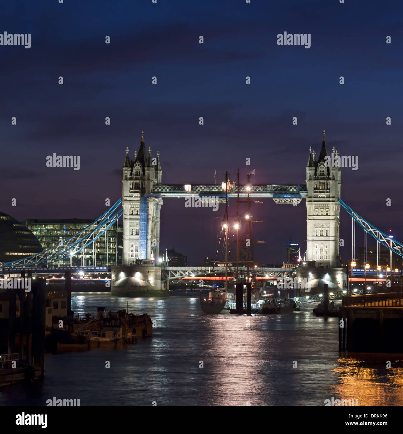 Tower Bridge at night Stock Photo - Alamy