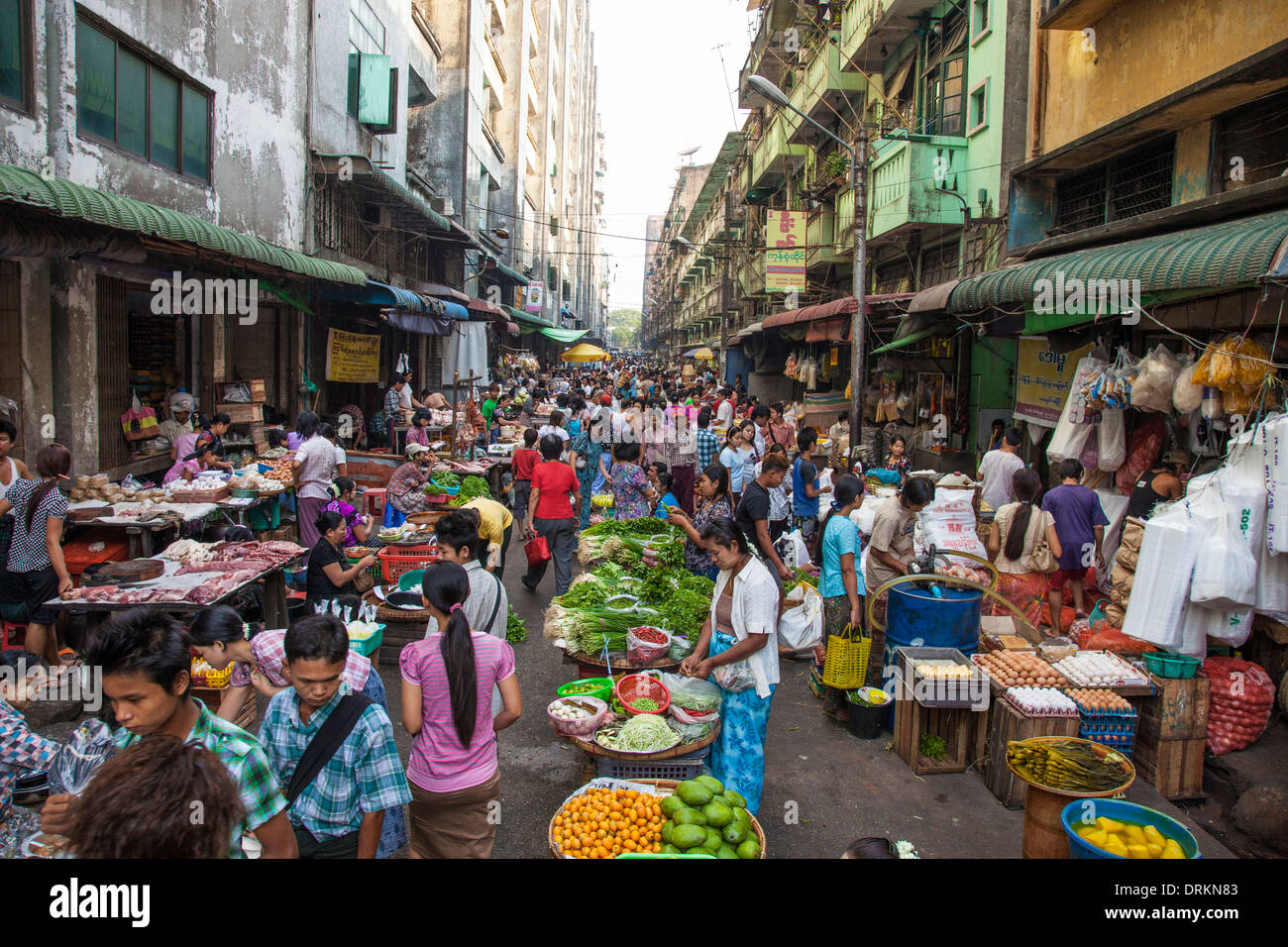 Market in Yangon, Myanmar Stock Photo - Alamy
