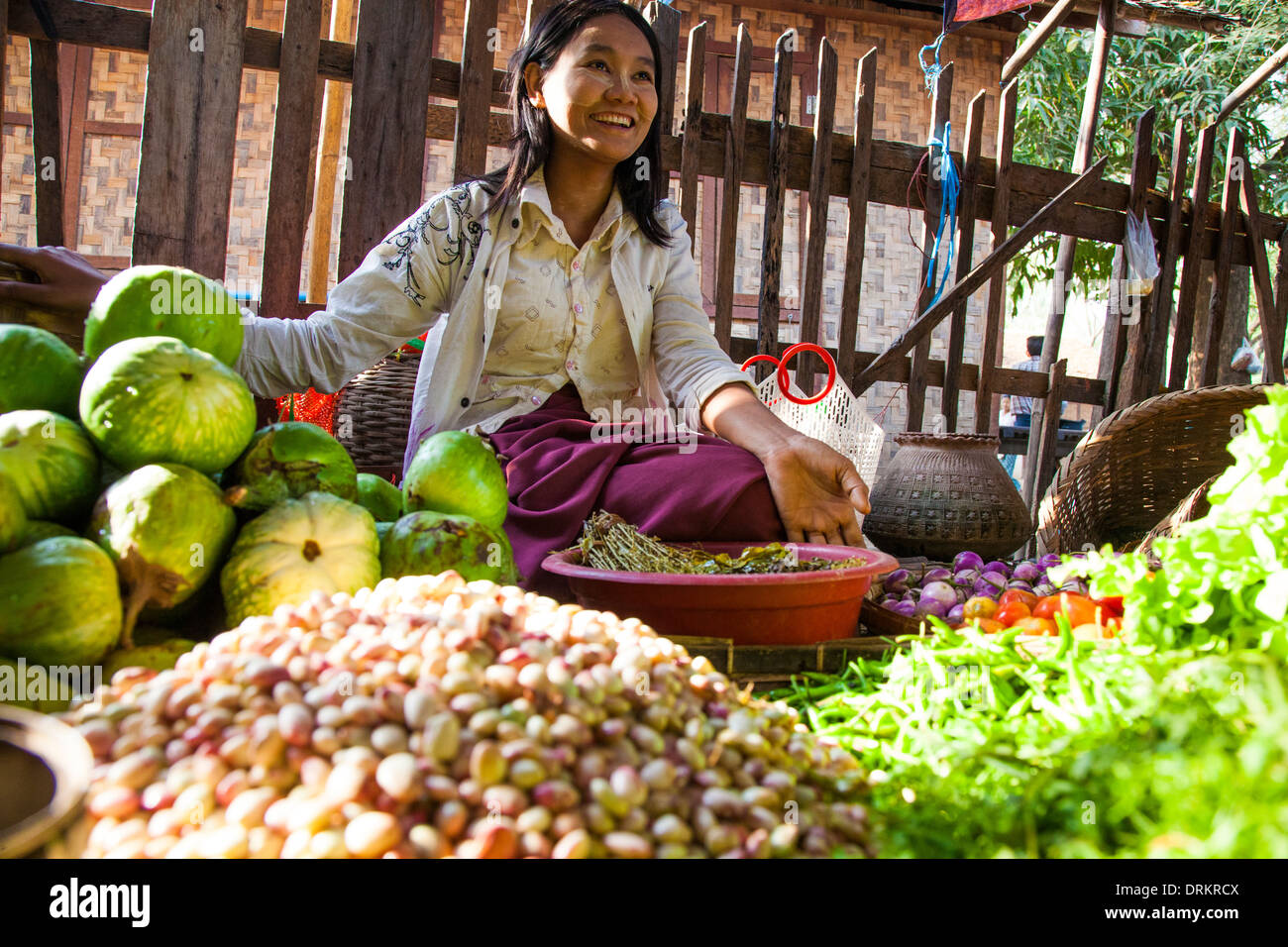 Bagan market burma market hi-res stock photography and images - Alamy