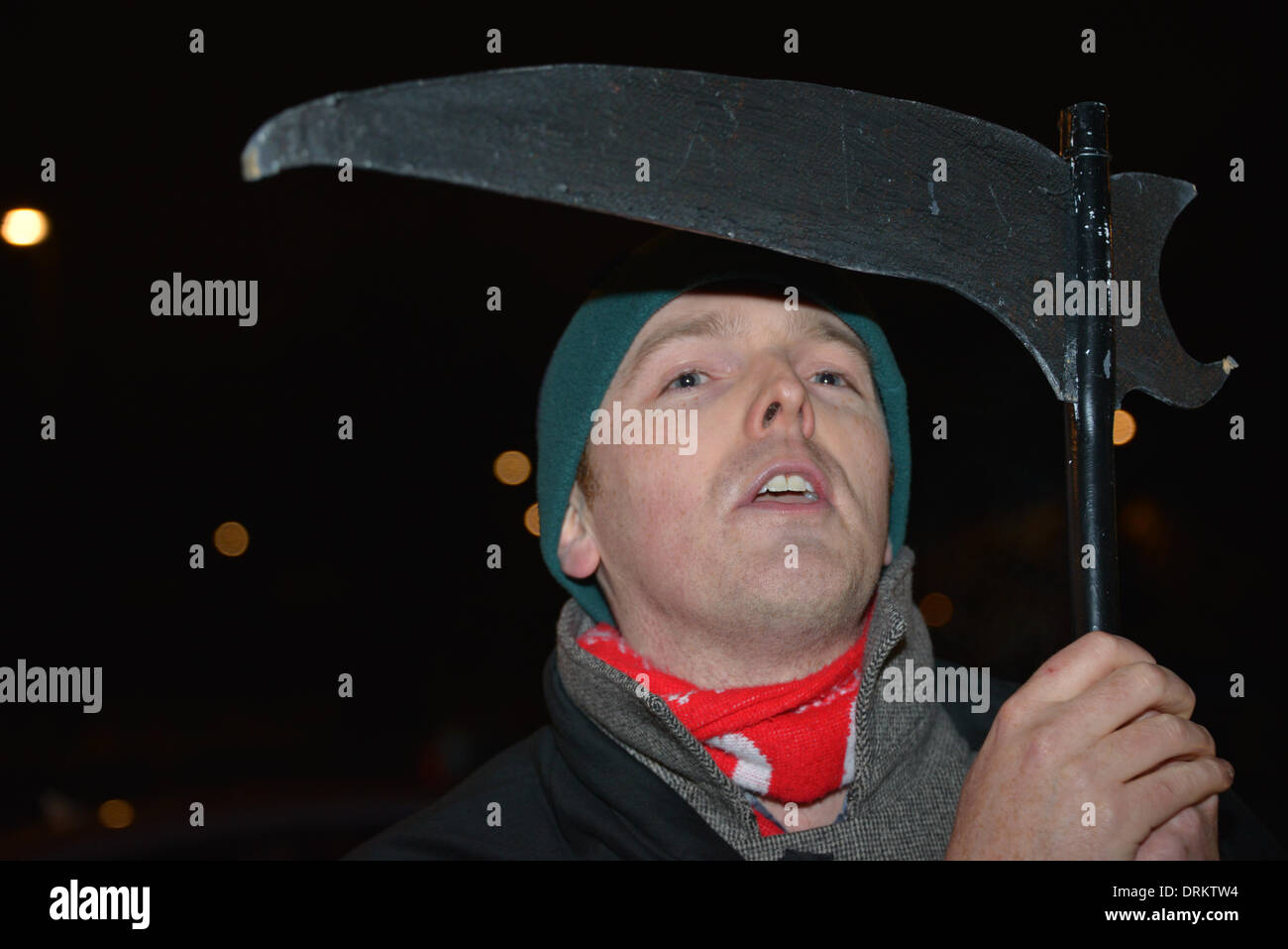 Campaign against arms trade caat hi-res stock photography and images ...