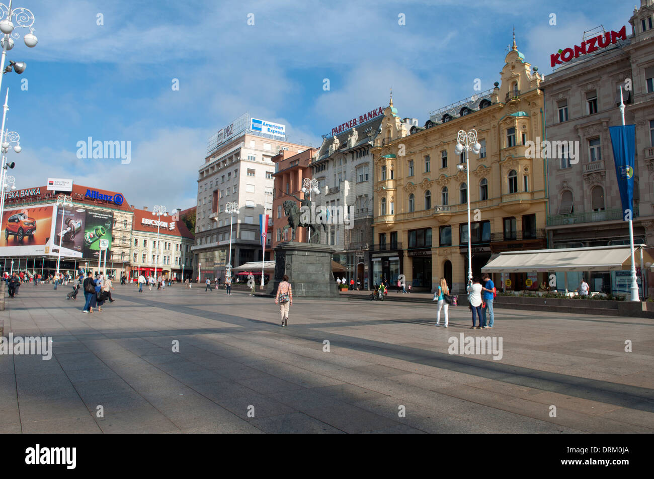 Zagreb kaptol square hi-res stock photography and images - Alamy